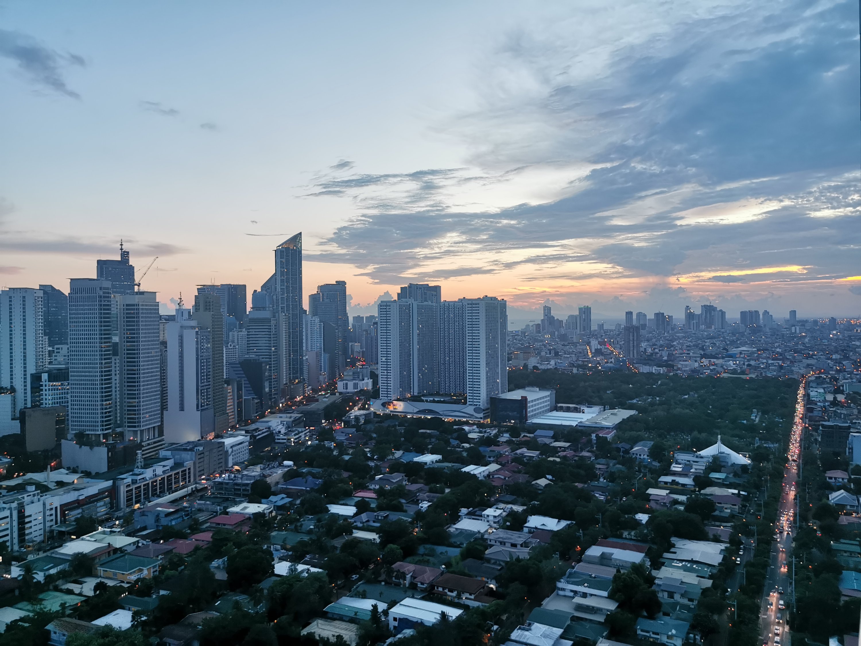 Firefly Roofdeck Bar, Manila – Voyage Treasures